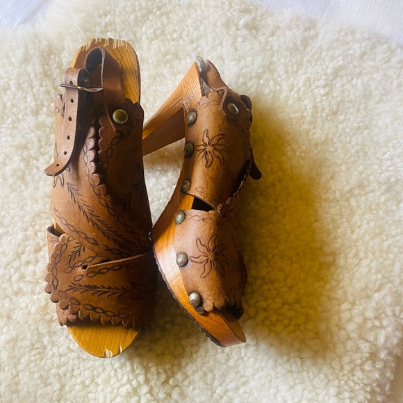 Vintage | Shoes | Sold Leather Hand Tooled 7s Platform Heel 7 | Poshmark
